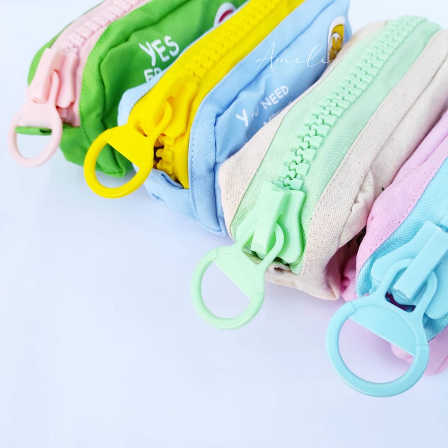 Cartuchera catalina mega cierre Colores pasteles – Ameli Papeleria